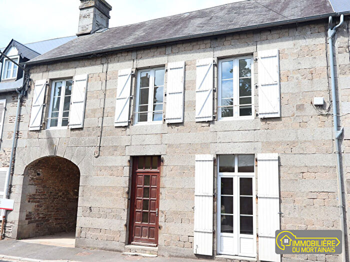 Maison à vendre - Sourdeval - 4 pièces - 3 chambres