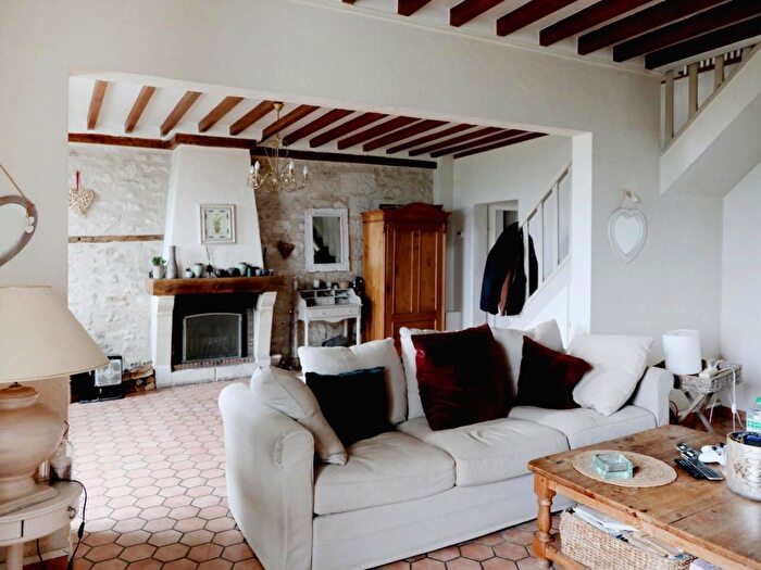 Barbery : Maison 8 pièces à vendre