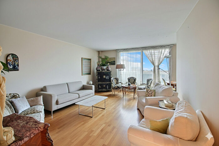 Appartement à vendre - Puteaux, Front de Seine Bellini - 3 pièces - 2 chambres