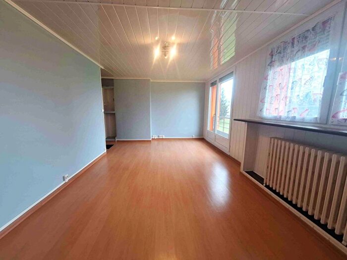 Appartement à vendre - Longuyon - 5 pièces - 3 chambres