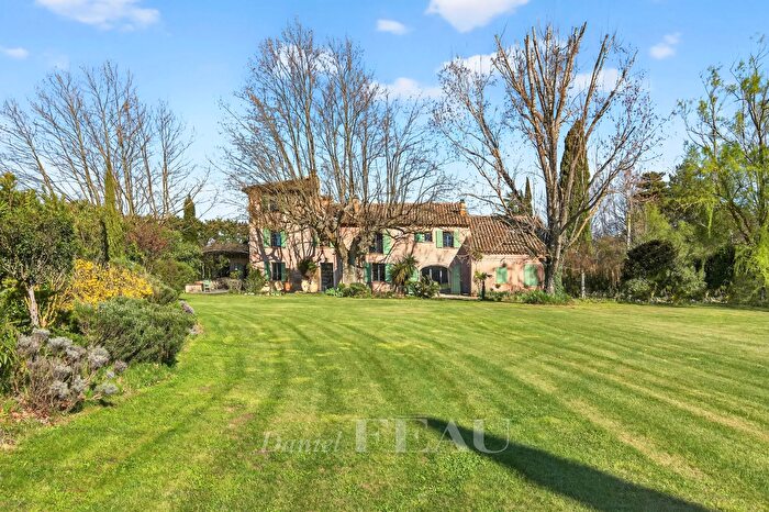 Maison à vendre - Althen-des-Paluds - 10 pièces - 9 chambres