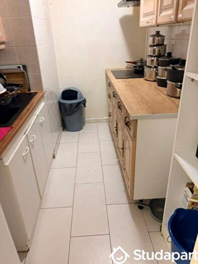 Tarterêts Sud, Corbeil-Essonnes : Appartement 1 pièce à louer