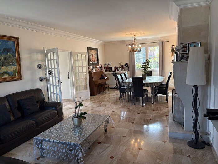 Maison à louer - Les Planètes, Maisons-Alfort - 6 pièces - 4 chambres