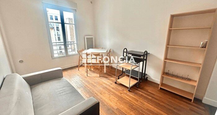 Bleuzen, Vanves - Appartement 2 pièces à louer