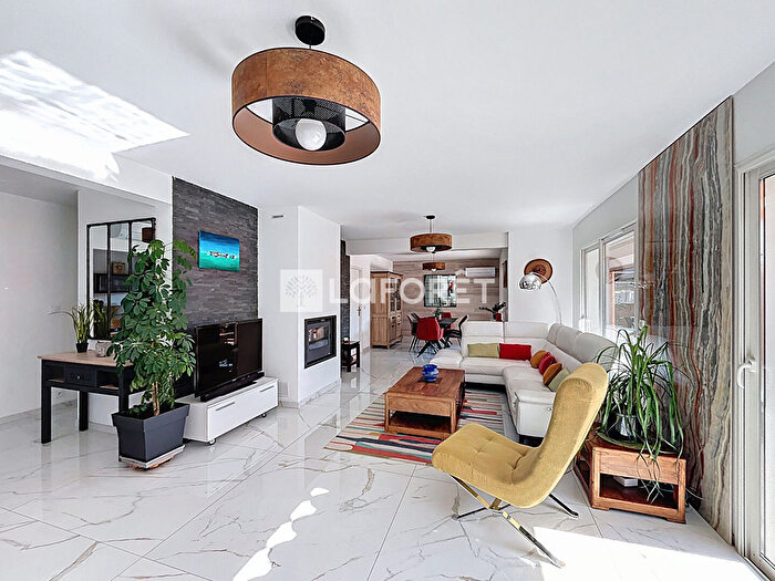 Maison à vendre - Latour-Bas-Elne - 6 pièces - 4 chambres