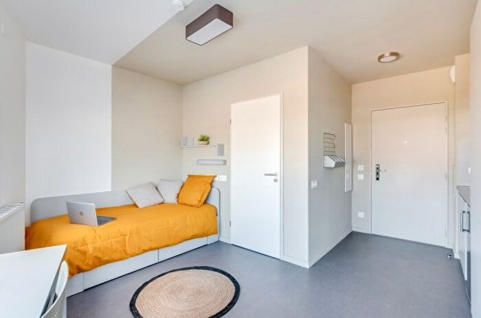 Appartement à louer - Palaiseau, Plateau - 1 pièce