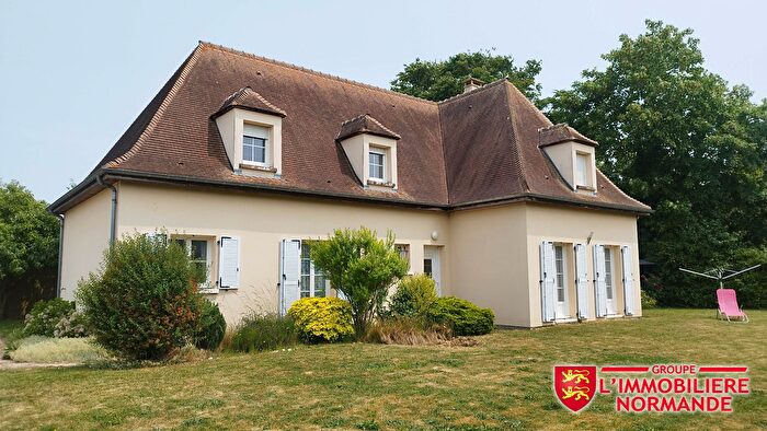 Maison à vendre - Pacy-sur-Eure - 7 pièces - 4 chambres