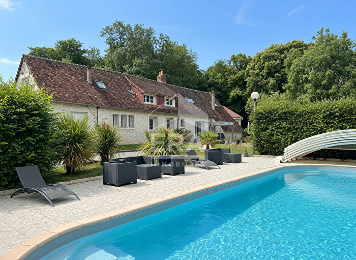 Maison 9 pièces à Montierchaume, à vendre
