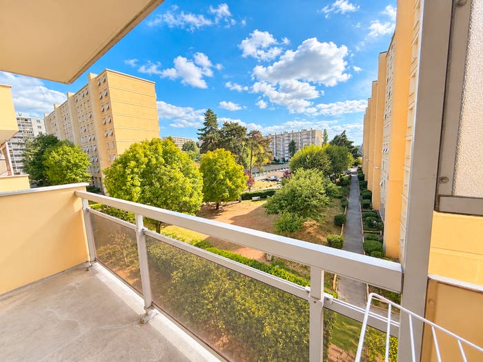 Appartement 5 pièces à vendre - Sainte-Foy-lès-Lyon, Provinces, Chavril