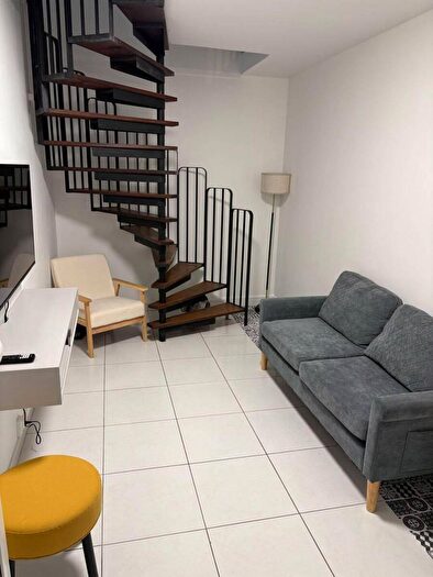 Appartement à louer - Cergy - 4 pièces - 3 chambres