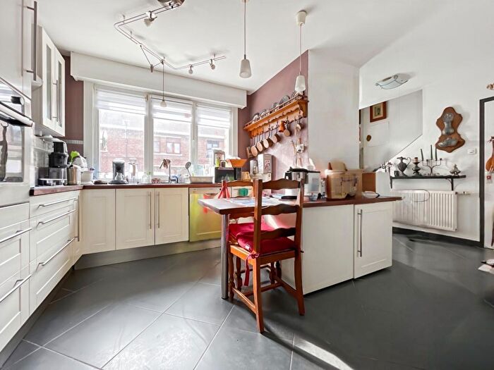 Maison à vendre - Comines, Centre-ville - 6 pièces - 4 chambres