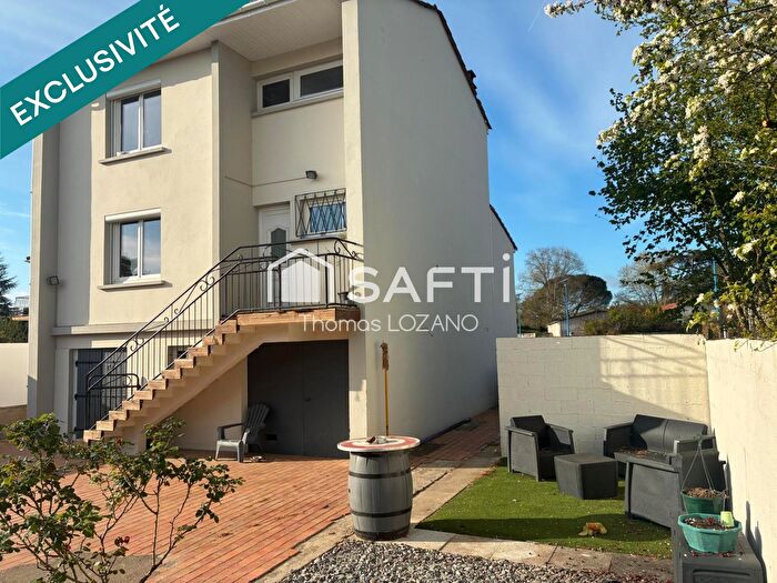 Maison à vendre - Boé - 5 pièces - 3 chambres