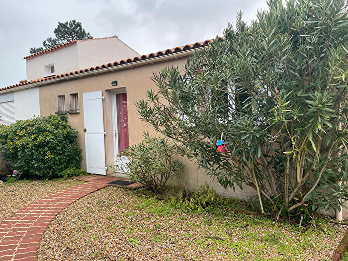 Maison à vendre - Saint-Georges-dOléron, Domino, Chaucre, Epinouses, Grand Cluseau, Coquettes - 3 pièces - 2 chambres