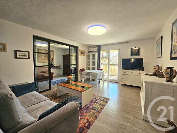 Appartement à vendre - Six-Fours-les-Plages, Roumagnan, Talian, Audibert, Verger - 3 pièces - 2 chambres