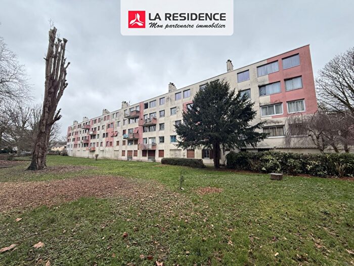 Appartement à vendre - Sarcelles - 4 pièces - 3 chambres