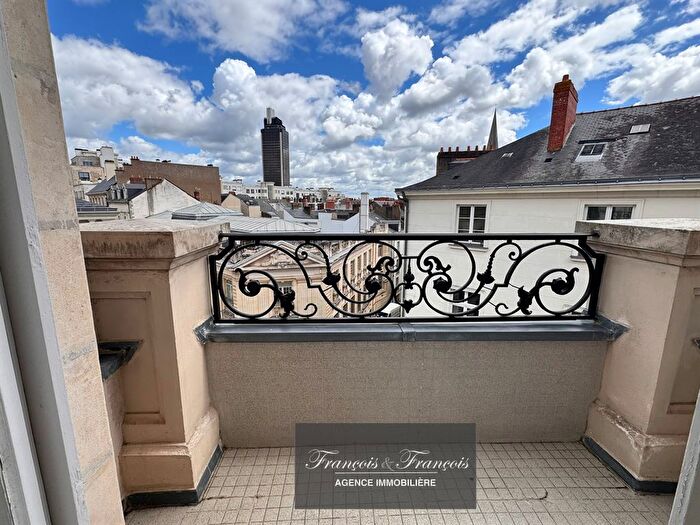 Appartement 4 pièces à vendre - Nantes, Centre-ville