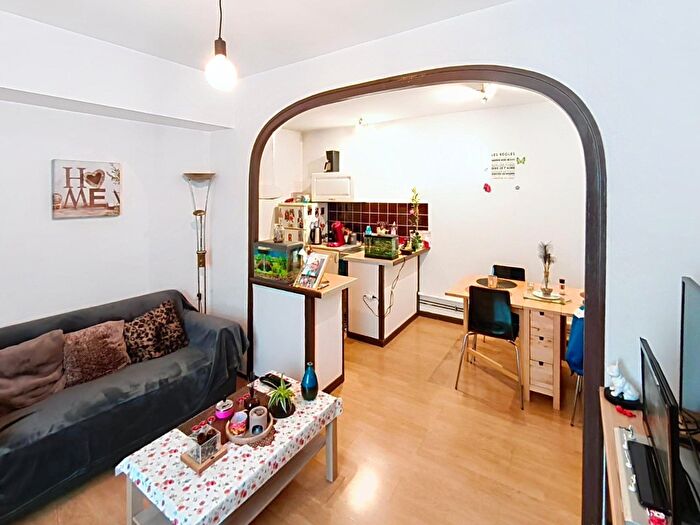 Appartement à vendre - Saint-Étienne, Jacquard, Préfecture - 3 pièces - 2 chambres