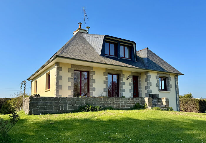 Maison à vendre - Essé - 5 pièces - 4 chambres