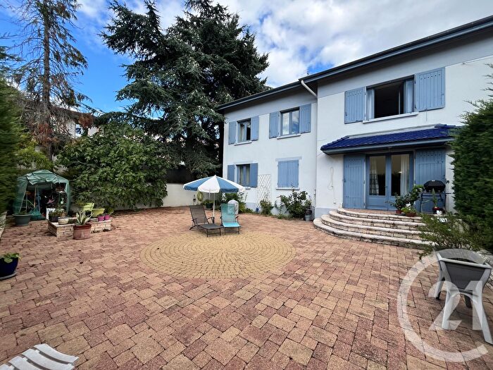 Maison à vendre - Tarare - 6 pièces - 4 chambres