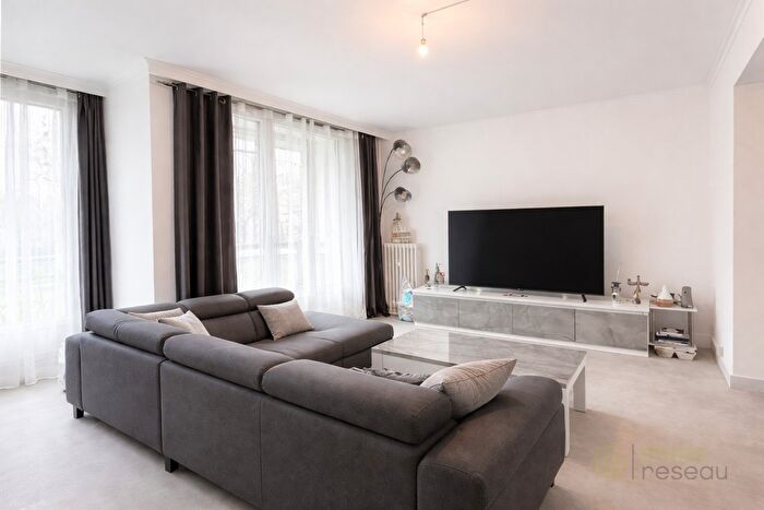 Appartement à vendre - Beauvais - 4 pièces - 2 chambres
