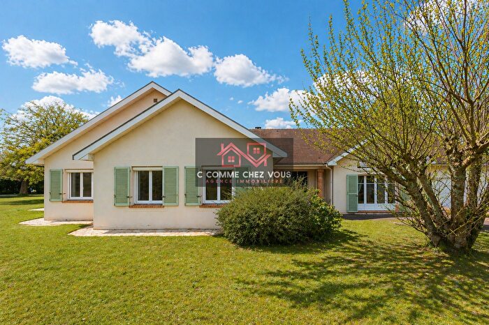 Maison 8 pièces à vendre à Ozoir-la-Ferrière