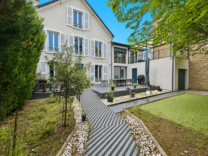 La Garenne-Colombes, Centre Sud - Maison 6 pièces à vendre