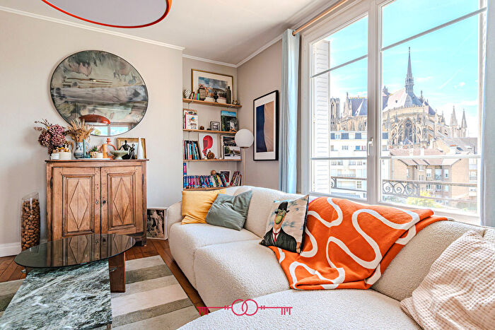 Appartement 5 pièces à Reims, Centre-ville, à vendre