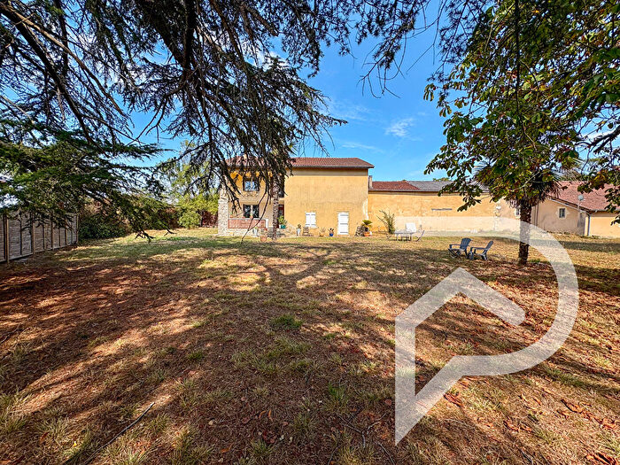 Maison à vendre - Marambat - 6 pièces - 5 chambres