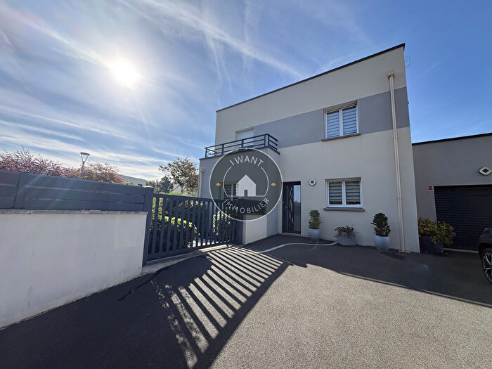 Maison 6 pièces à vendre - Gennes