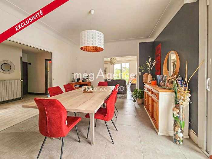 Maison à vendre - Cholet, Libération - 10 pièces - 6 chambres
