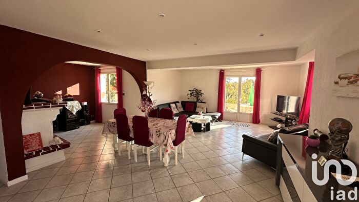 Maison à vendre - Bazoches-sur-le-Betz - 5 pièces - 3 chambres