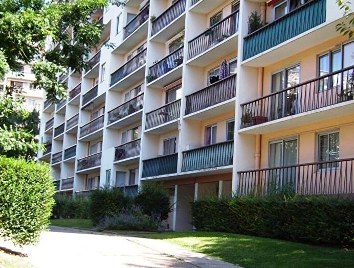 Appartement à louer - Fresnes, Centre-ville - 4 pièces - 2 chambres