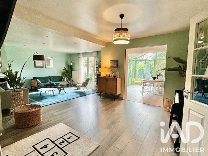 Chatou, Nord - Maison 8 pièces à vendre