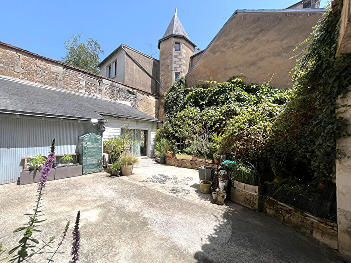 Maison à vendre - Poitiers, Centre-ville - 7 pièces - 5 chambres