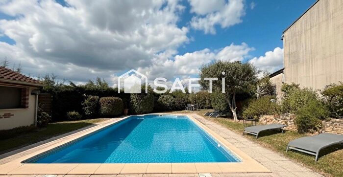 Maison à vendre - Clermont-le-Fort - 5 pièces - 4 chambres