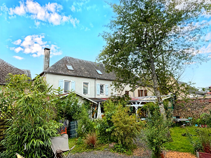 Maison à vendre - Lapleau - 8 pièces - 6 chambres