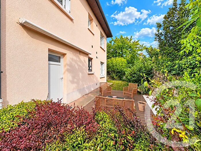 Maison 5 pièces à vendre à Riom, Les Charmettes, Le Champ d'Ojardias, Layat