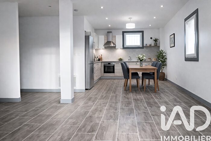 Appartement à vendre - Breuillet - 2 pièces - 1 chambre