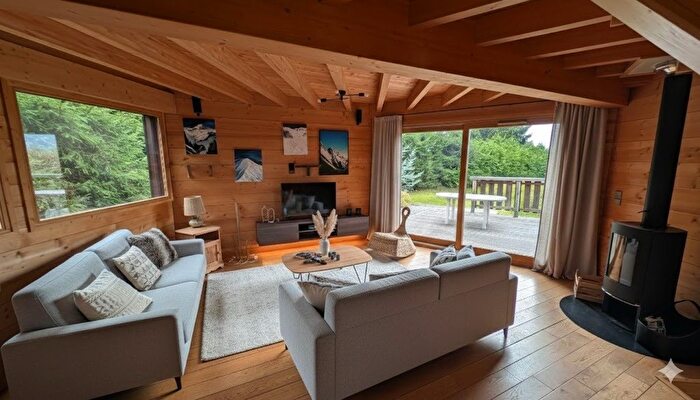 Maison à vendre - Les Gets - 7 pièces - 6 chambres