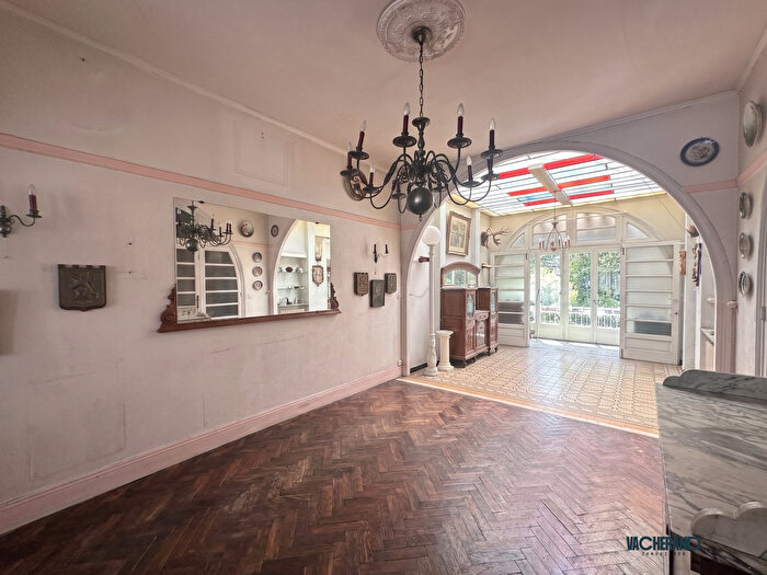 Maison 5 pièces à Faches-Thumesnil, à vendre