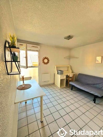 Appartement 1 pièce à Abbaye, Grenoble, à louer