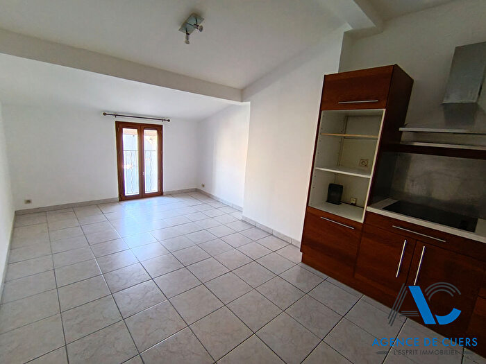 Cuers : Appartement 2 pièces à vendre