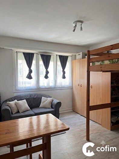 Pau, Centre-ville : Appartement 1 pièce à louer