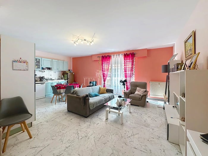 Menton, Hôtel de Ville, Vieille Ville, Musée, Madone, Carnolès - Appartement 3 pièces à vendre