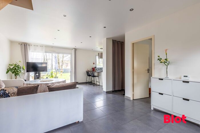 Maison à vendre - Corps-Nuds - 6 pièces - 4 chambres