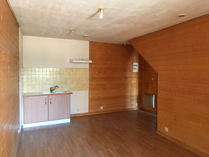 Appartement 1 pièce à Lamastre, à louer