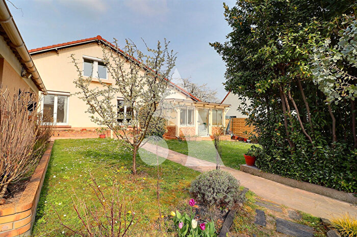 Maison à vendre - Franconville, Stade - 5 pièces - 3 chambres