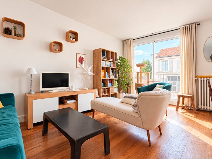 Saint-Germain-en-Laye, Centre-ville, Quartiers forestiers : Appartement 2 pièces à vendre