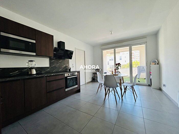 Saint Tronc, Marseille 10ème arrondissement - Appartement 2 pièces à louer