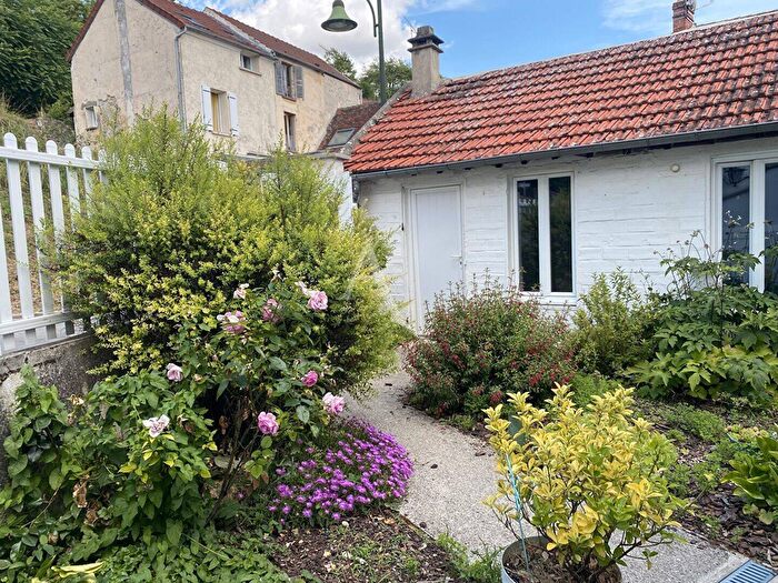 Maison 5 pièces à Crouttes-sur-Marne, à louer